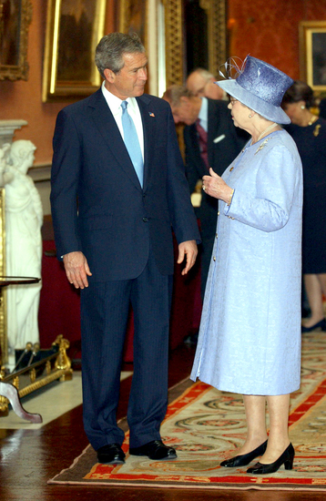 George W Bush Queen Elizabeth Ii Editorial Stock Photo - Stock Image ...