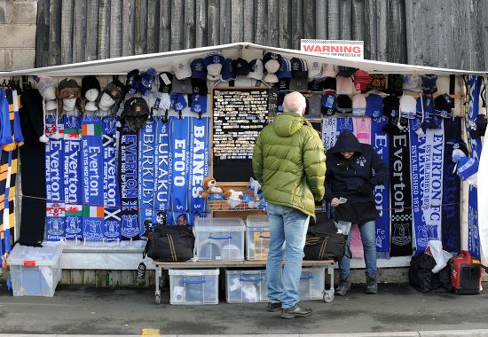 Everton Scarves Hats On One Merchandise Editorial Stock Photo - Stock ...