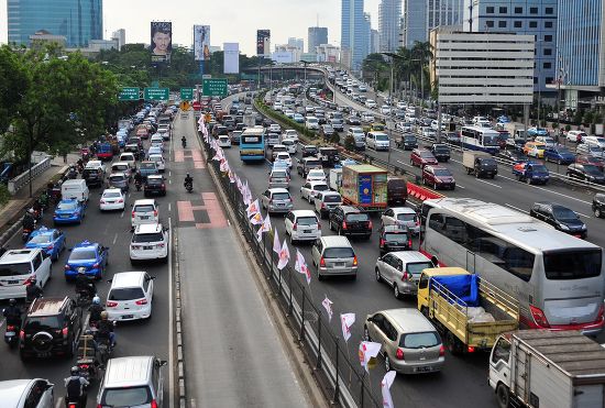 Vehicles Line Large Traffic Jam Jakarta Editorial Stock Photo - Stock Image | Shutterstock