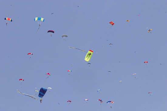 World Record Mass Freefall Jump Landing Editorial Stock Photo - Stock ...