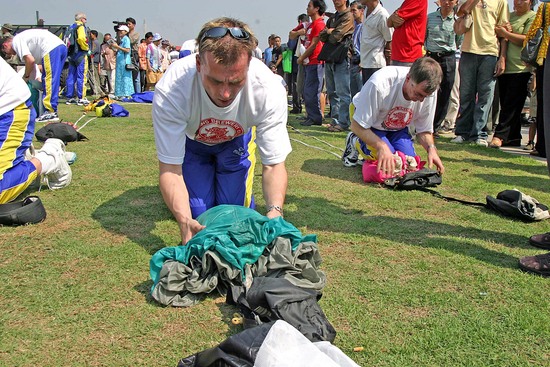 World Record Mass Freefall Jump Landing Editorial Stock Photo - Stock ...