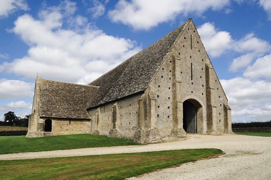 Tithe Barn 13th Century Monastic Medieval Editorial Stock Photo - Stock ...