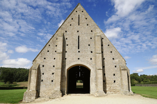 Tithe Barn 13th Century Monastic Medieval Editorial Stock Photo - Stock ...