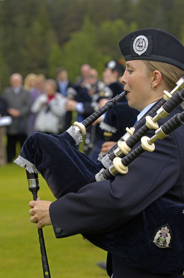 Grampian Police Pipe Band Balmoral Castle Editorial Stock Photo - Stock ...