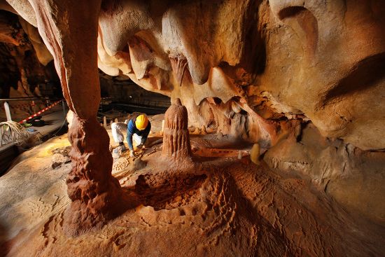 Chauvetpontdarc Cave Replica Under Construction Editorial Stock Photo ...