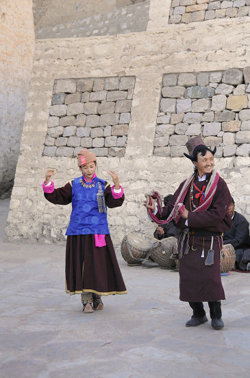 Traditional Ladakhi Dance Front Palace Leh Editorial Stock Photo ...