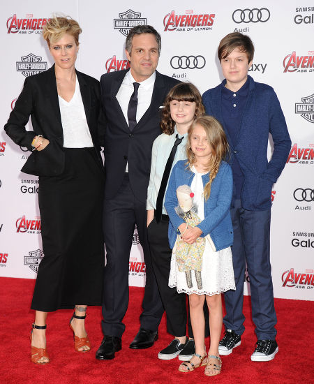 Mark Ruffalo Wife Sunrise Coigney Family Editorial Stock Photo - Stock ...