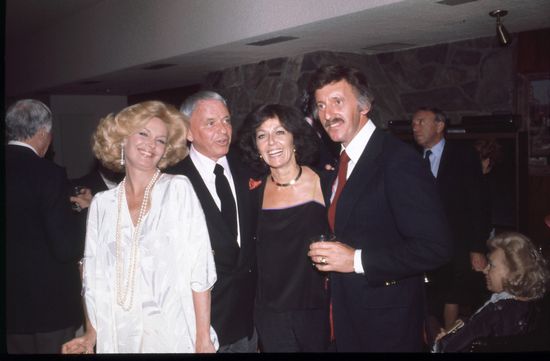 Frank Sinatra Barbara Sinatra Friends Editorial Stock Photo - Stock ...