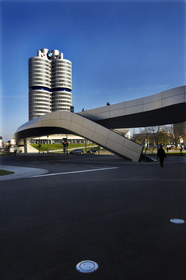 Bmw Headquarters Cylindric Building Bridge Bmw Editorial Stock Photo ...