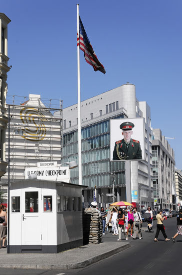 Former Border Checkpoint Checkpoint Charlie Federal Editorial Stock ...