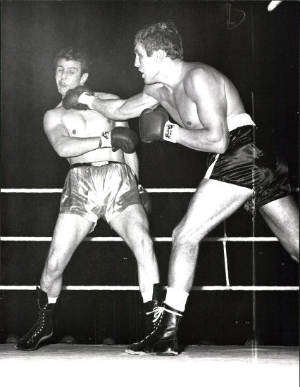 Heavyweight Boxing Match Johnny Prescott Left Editorial Stock Photo ...