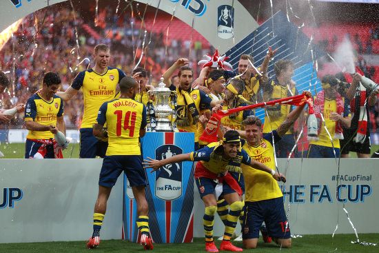 Arsenal Celebration After Trophy Presentation Spraying Editorial Stock ...