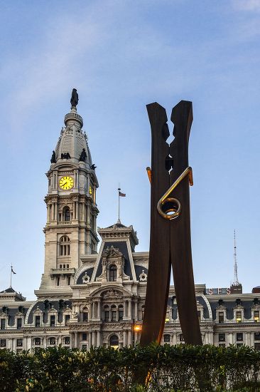 Clothespin Sculpture Philadelphia Pennsylvania Usa Editorial Stock ...