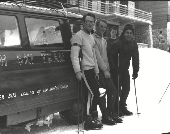 Lr Robin Motgomerie Charrington Mike Collett Editorial Stock Photo ...