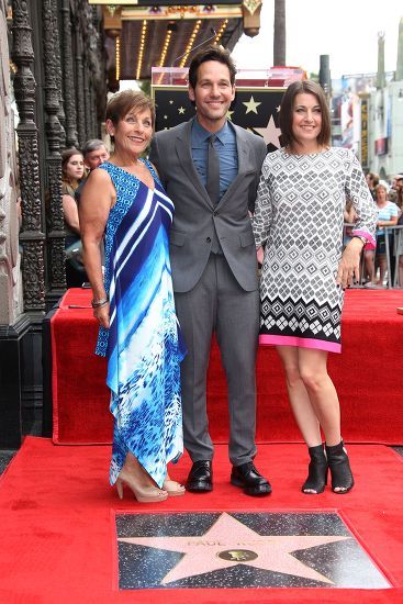 Paul Rudd Mother Gloria Sister Editorial Stock Photo - Stock Image ...