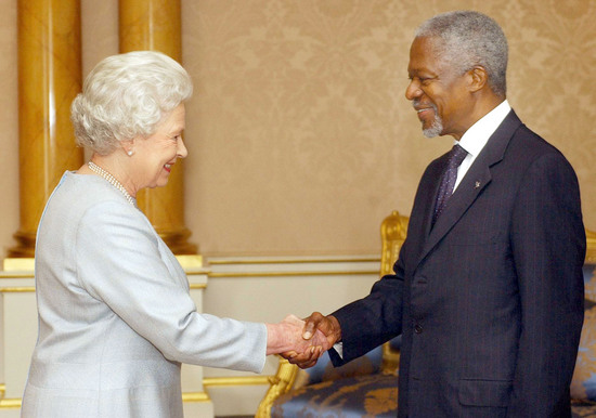 Queen Elizabeth Ii Kofi Annan Editorial Stock Photo - Stock Image ...
