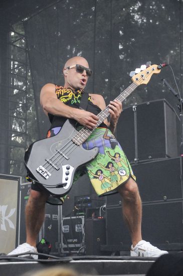 Reggae Rock Band Pepper Gets Audience Editorial Stock Photo - Stock ...