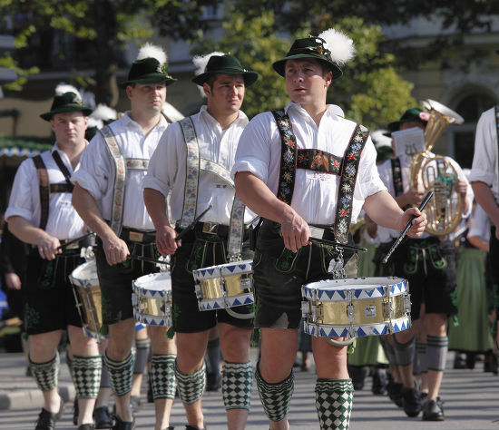 Bach Band Costume Riflemens Procession Oktoberfest Editorial Stock ...