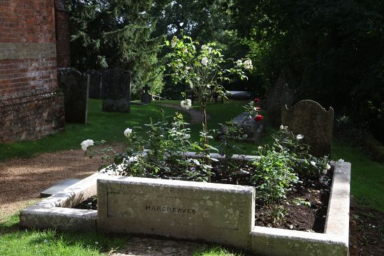 Grave Mrs Reginald Hargreaves Formerly Alice Editorial Stock Photo ...