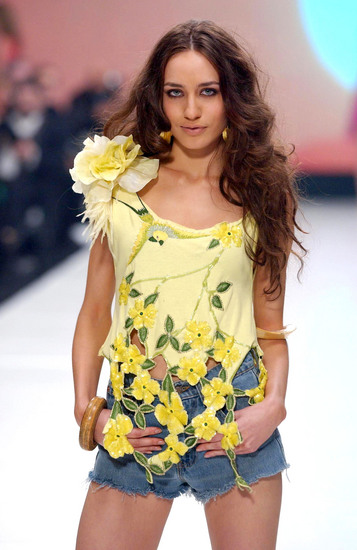 Elizabeth Scarlett Jagger On Catwalk Editorial Stock Photo - Stock ...