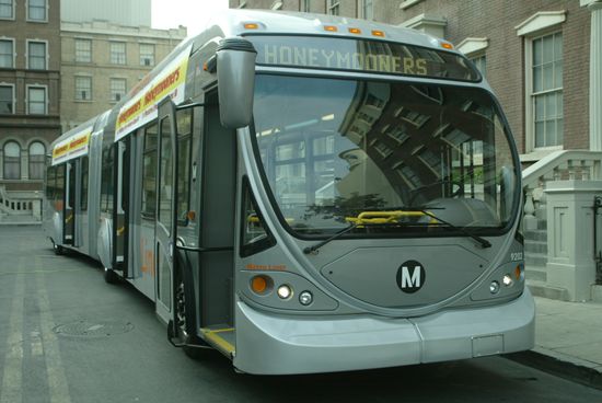 Mta Articulated Bus Editorial Stock Photo - Stock Image | Shutterstock