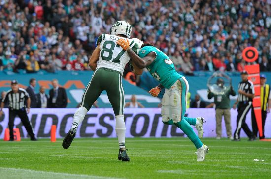 Eric Decker 87 Scores His Sides Editorial Stock Photo - Stock Image ...
