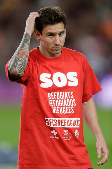 Lionel Messi Fc Barcelona Sos Refugiats Editorial Stock Photo - Stock ...