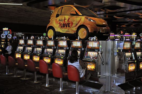 Slot Machines 5star Mirage Hotel Las Editorial Stock Photo - Stock ...