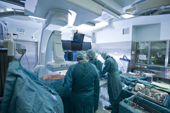 Cardiac Surgery Hybrid Operating Room Deutsches Editorial Stock Photo ...