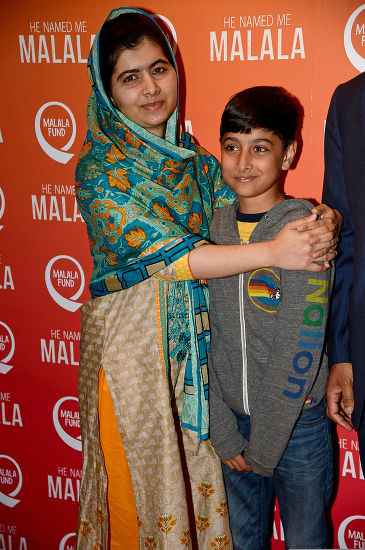 Malala Yousafzai Atal Khan Yousafzai Editorial Stock Photo - Stock ...