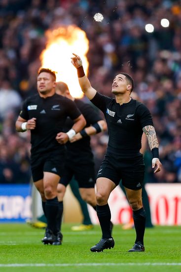 New Zealand Scrumhalf Aaron Smith Look Editorial Stock Photo - Stock ...
