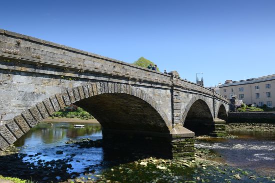 Totnes Devon Uk River Dart Bridge Editorial Stock Photo - Stock Image ...