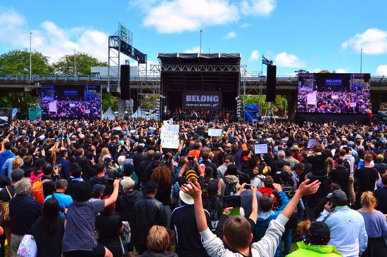 Thousands People Packed Victoria Park Central Editorial Stock Photo ...