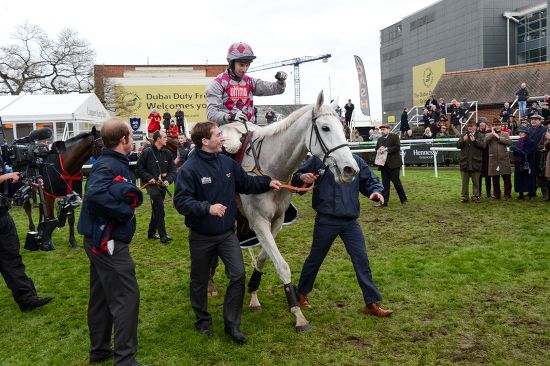 Alan Kings Grey Smad Place Wins Editorial Stock Photo - Stock Image ...
