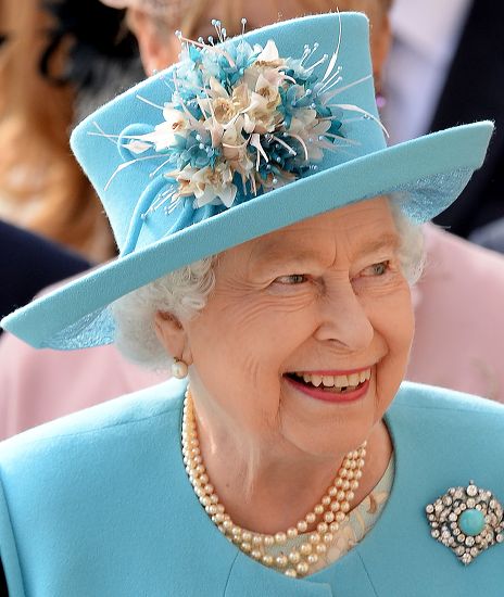Queen Elizabeth Ii Arrivea Customs Wharf Editorial Stock Photo - Stock ...