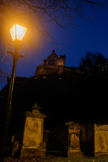 View Towards Edinburgh Castle Twilight Churchyard Editorial Stock Photo ...
