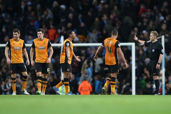 Caption Correction Isaac Hayden Protests Referee Editorial Stock Photo ...