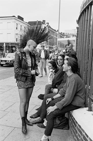 Punk Rockers Fashion Conscious On Kings Editorial Stock Photo - Stock ...