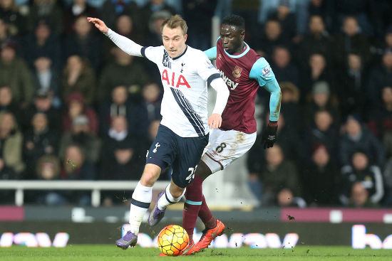 Christian Eriksen Tottenham Hotspur Pedro Mba Editorial Stock Photo ...