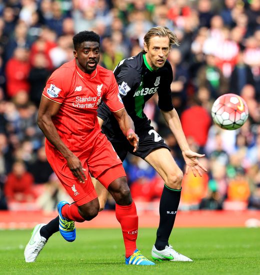 Kolo Toure Liverpool Stokes Peter Crouch Editorial Stock Photo - Stock ...