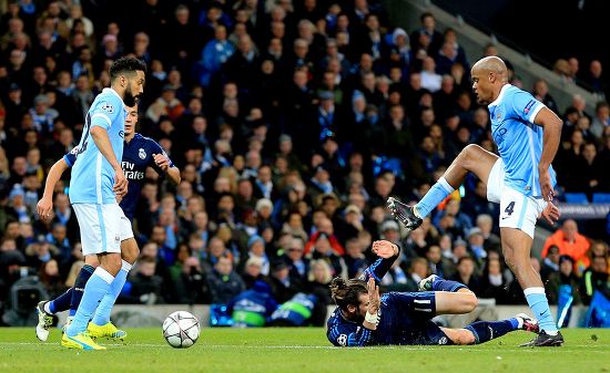 Vincent Kompany Manchester City Tackles Gareth Editorial Stock Photo ...