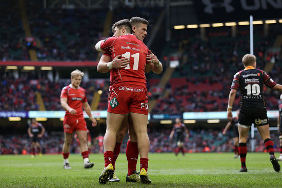 Steff Evans Scarlets Celebrates Scoring Try Editorial Stock Photo ...