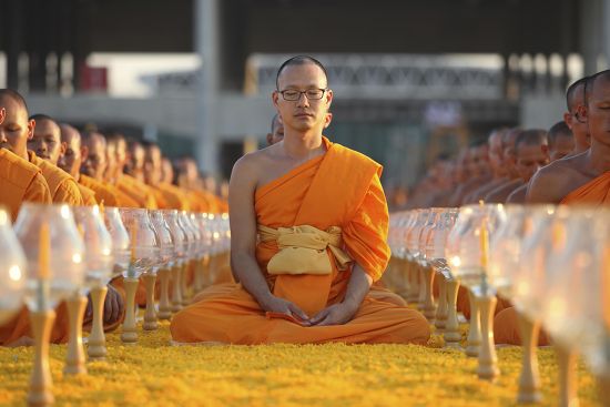 Monks Sitting Row Meditating Wat Phra Editorial Stock Photo - Stock ...