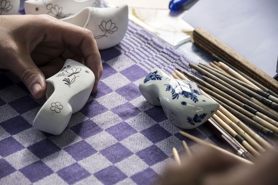 Skilled Freehand Artist Painting Atelier Worlds Editorial Stock Photo ...