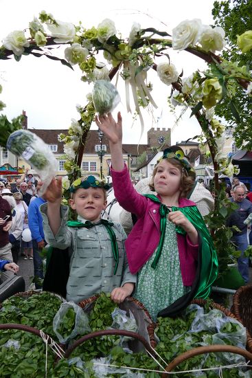 Watercress King Queen Isaac Charlie Throw Editorial Stock Photo - Stock ...