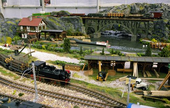 G Scale Model Railway Layout Editorial Stock Photo - Stock Image ...