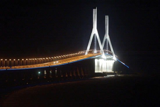 Donghai Bridge Linking Shanghai Yangshan Island Editorial Stock Photo ...