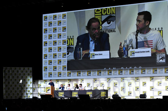 Dave Karger Oliver Stone Joseph Gordonlevitt Editorial Stock Photo ...