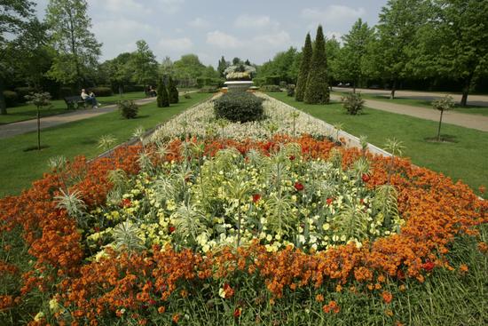 Spring Flowers Regents Park London England Editorial Stock Photo ...