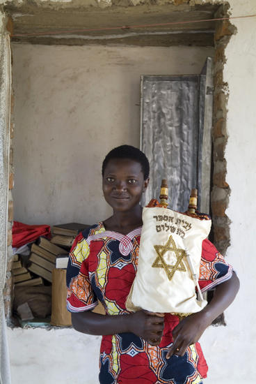 Shoshana Carrying Torah Scroll Namanyony Synagogue Editorial Stock ...